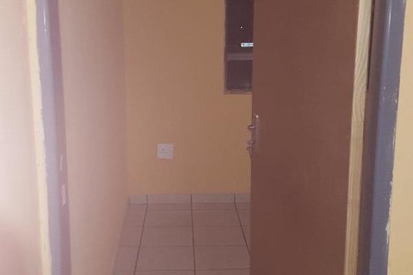 Vosloorus Property : Apartments / flats to rent in Vosloorus ...