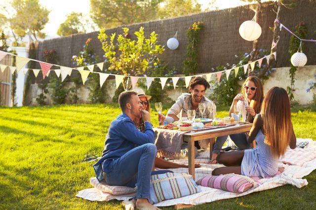4 tips for hosting the perfect garden picnic - Garden & Outdoor, Lifestyle