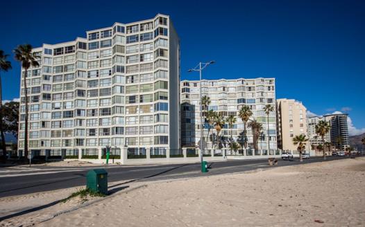 Apartments / flats to rent in Strand : Strand Property : Property24.com