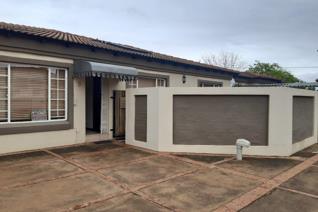 Apartments / flats to rent in Lydenburg : Lydenburg Property ...