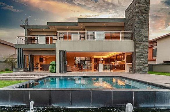 Bold, fresh and ultra-modern estate homes - Market News, News