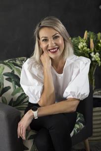 Agent profile for Liezl Olivier