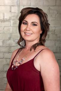 Agent profile for Denise Opperman