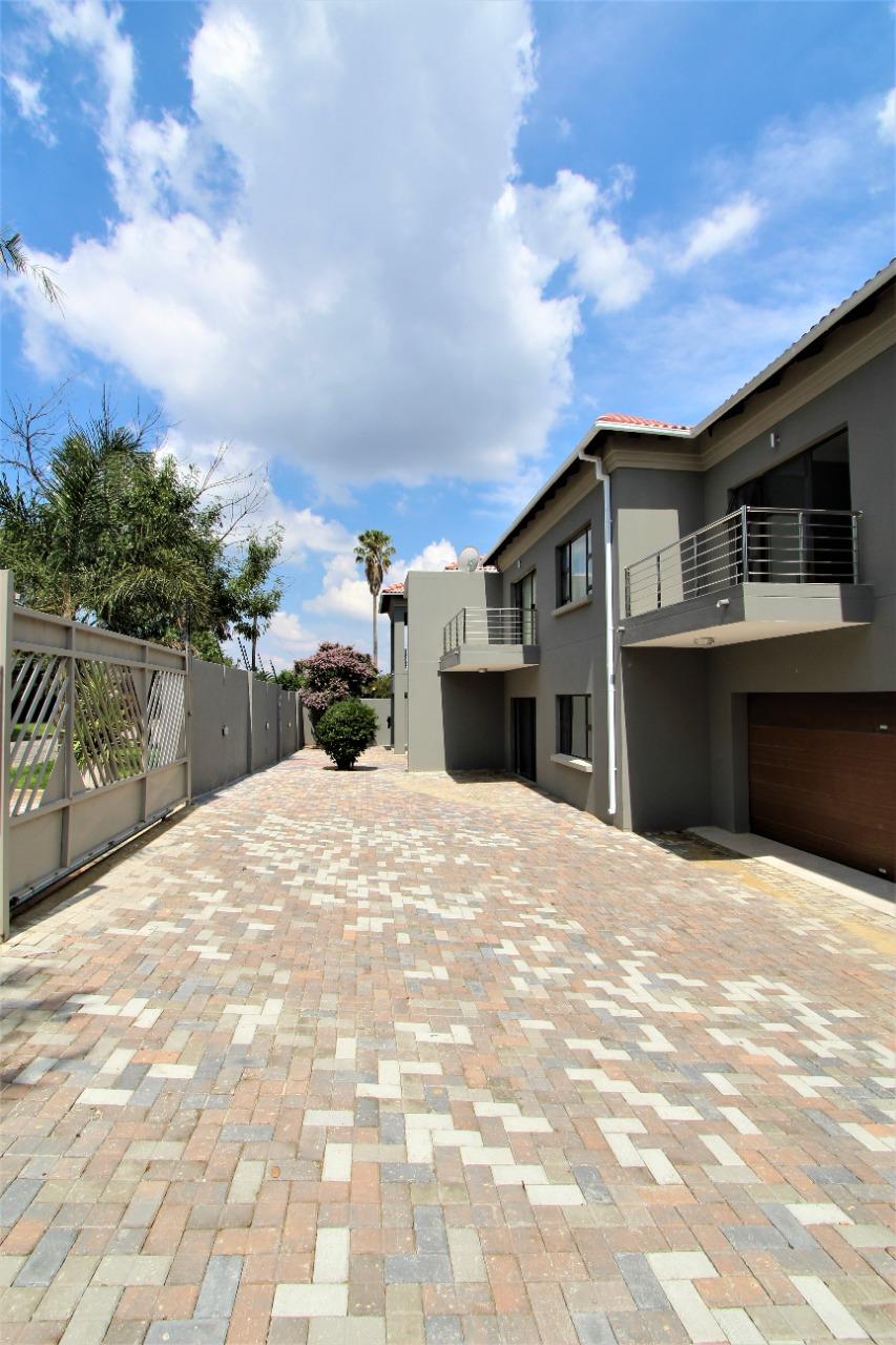 Discovery Property : Apartments / flats to rent in Discovery ...