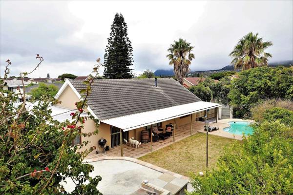 Sun Valley, Fish Hoek Property : Property and houses for sale in Sun ...