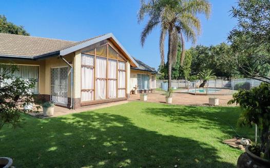 Morehill Property : Property and houses for sale in Morehill ...