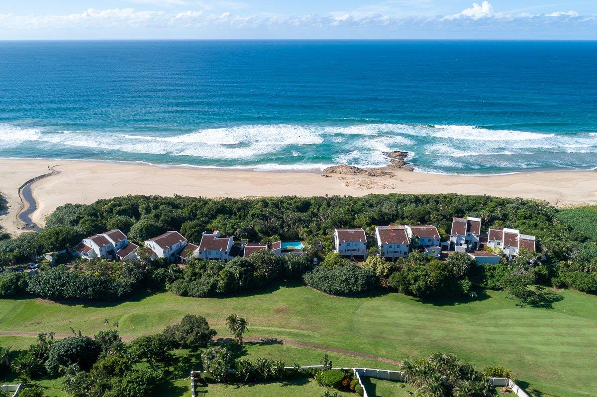 3 Bedroom Townhouse for sale in Southbroom - P24-114987051