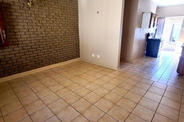 Rustenburg Central Property : Apartments / flats to rent in Rustenburg ...