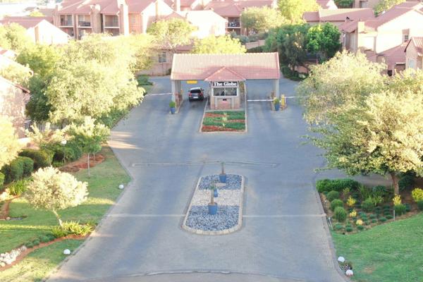 Paramount Estate Property : Property and houses to rent in Paramount ...