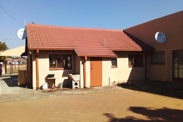 Property and houses for sale in Mogwase : Mogwase Property : Property24.com