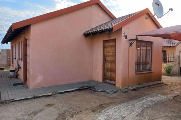 Property and houses for sale in Rustenburg : Rustenburg Property ...