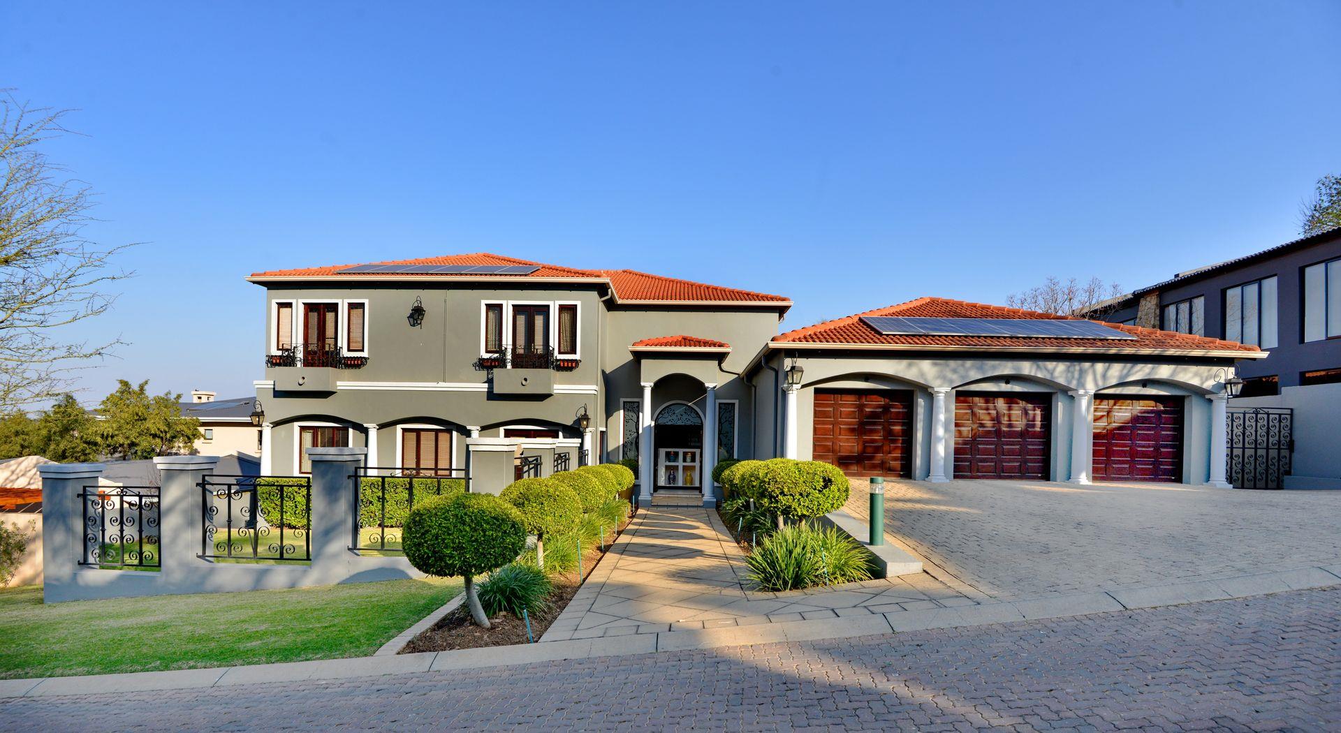 4 Bedroom House for sale in Featherbrooke Estate - 835 Stonechat Street ...