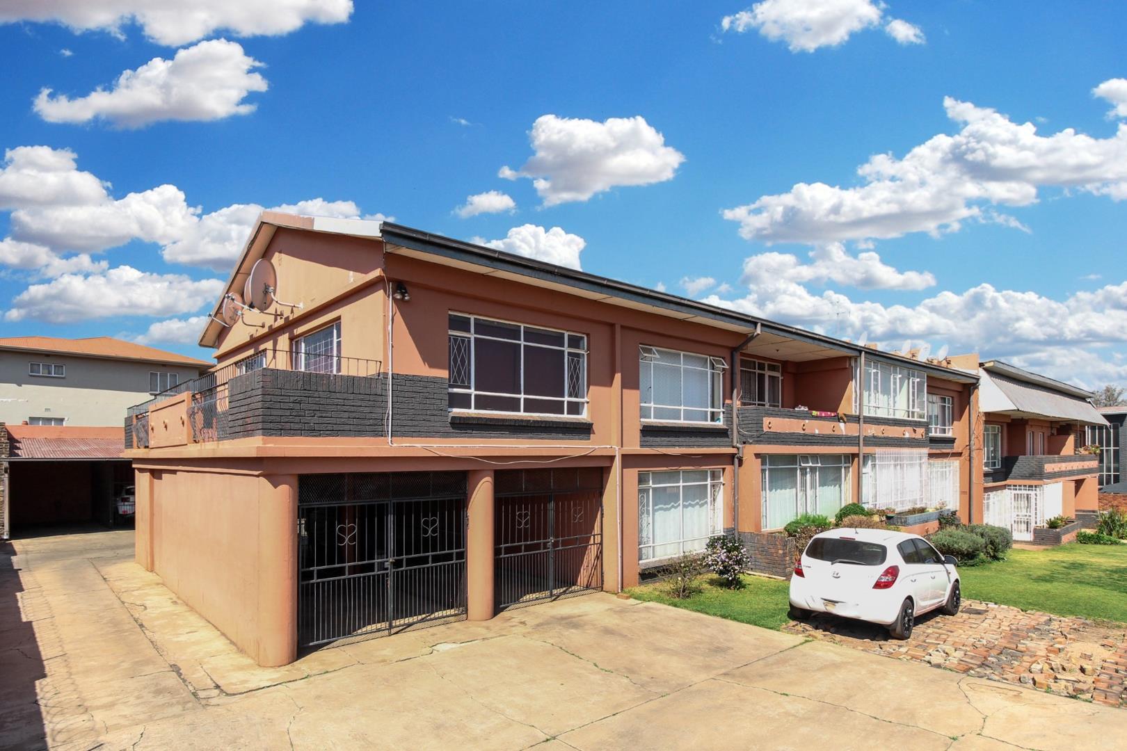 Florida, Roodepoort Property : Property and houses for sale in Florida ...