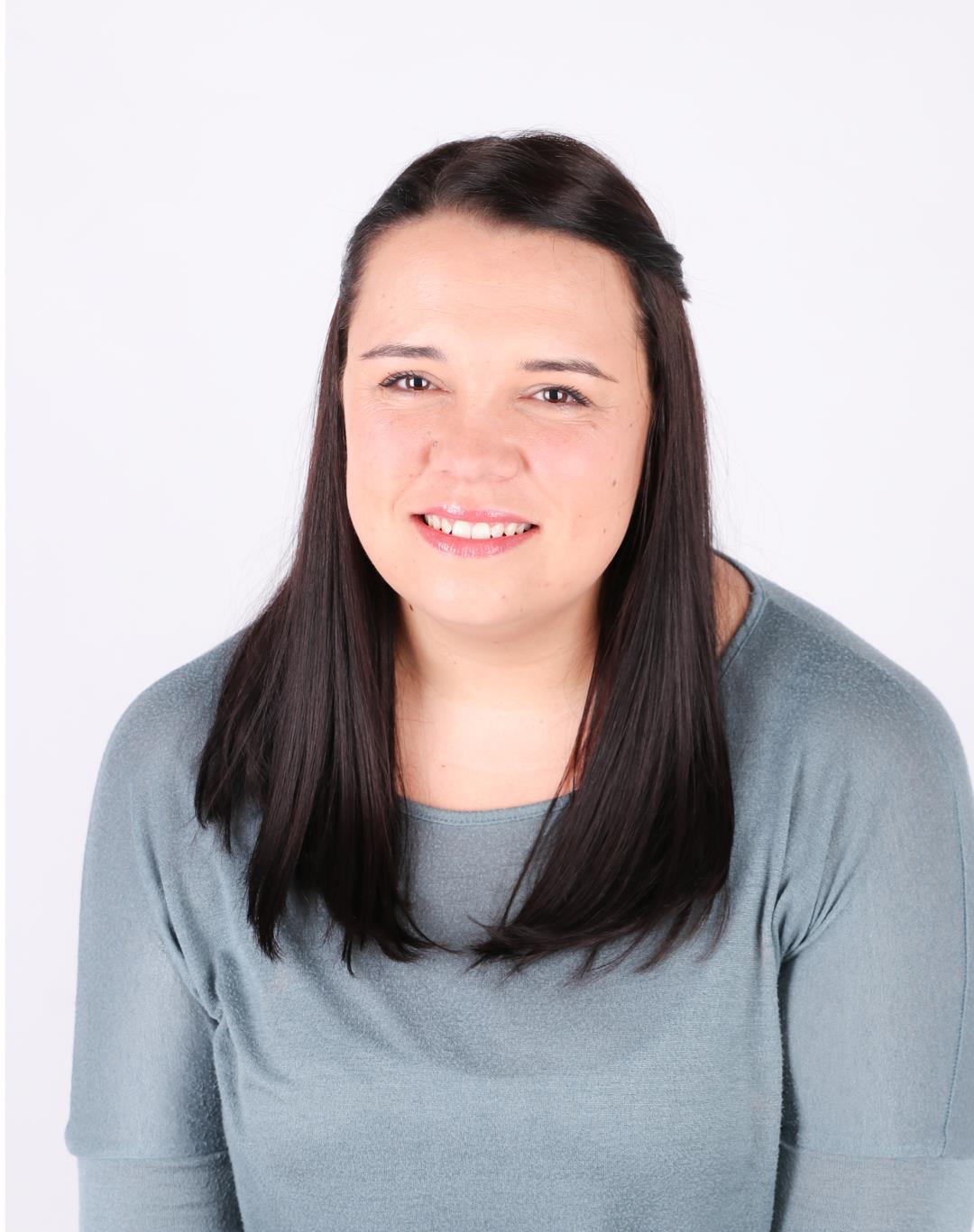 Agent profile for Danielle Cook