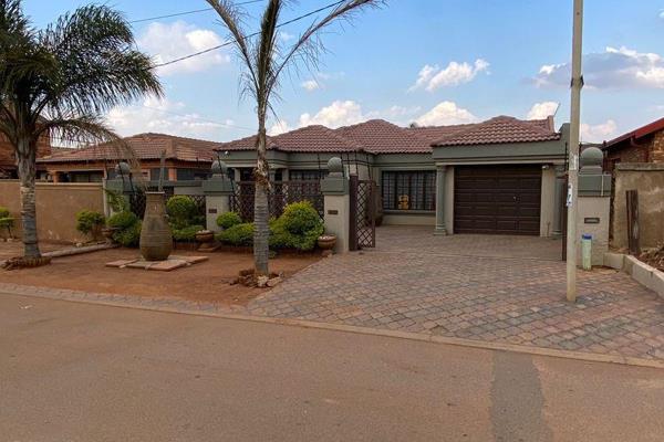 Mahube Valley Property : Property and houses to rent in Mahube Valley ...