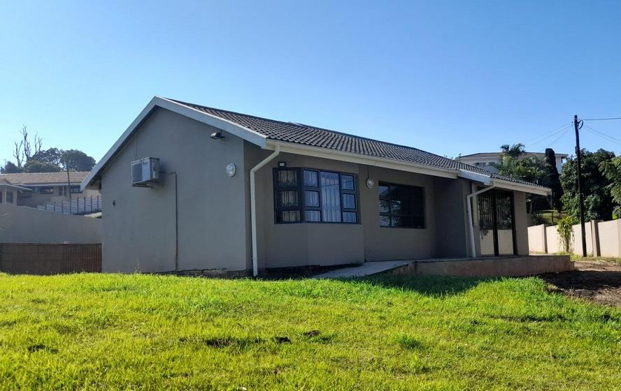 3 Bedroom House for sale in Malvern - P24-116117655