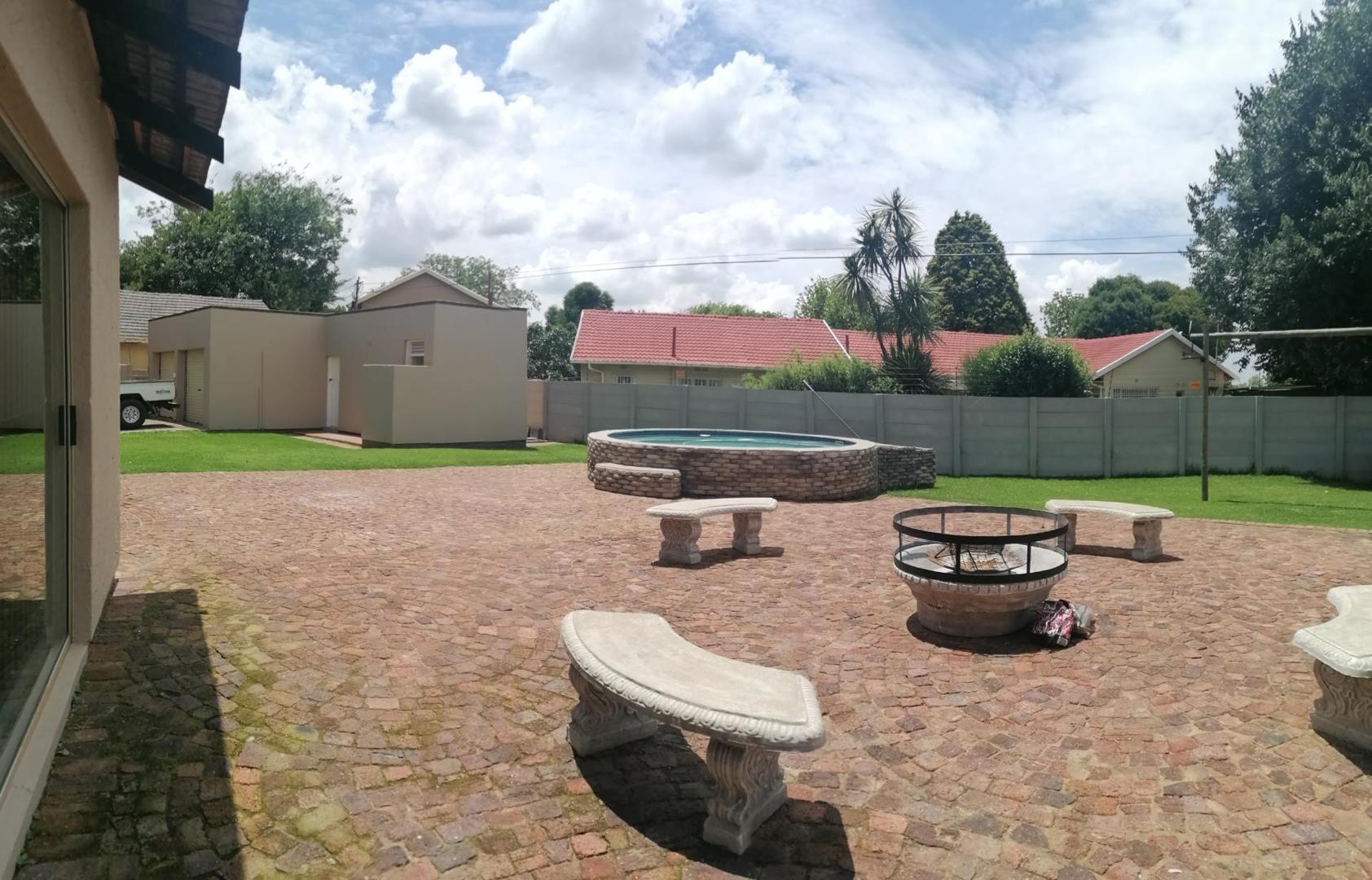 3 Bedroom House for sale in Dalpark Proper - P24-112116925