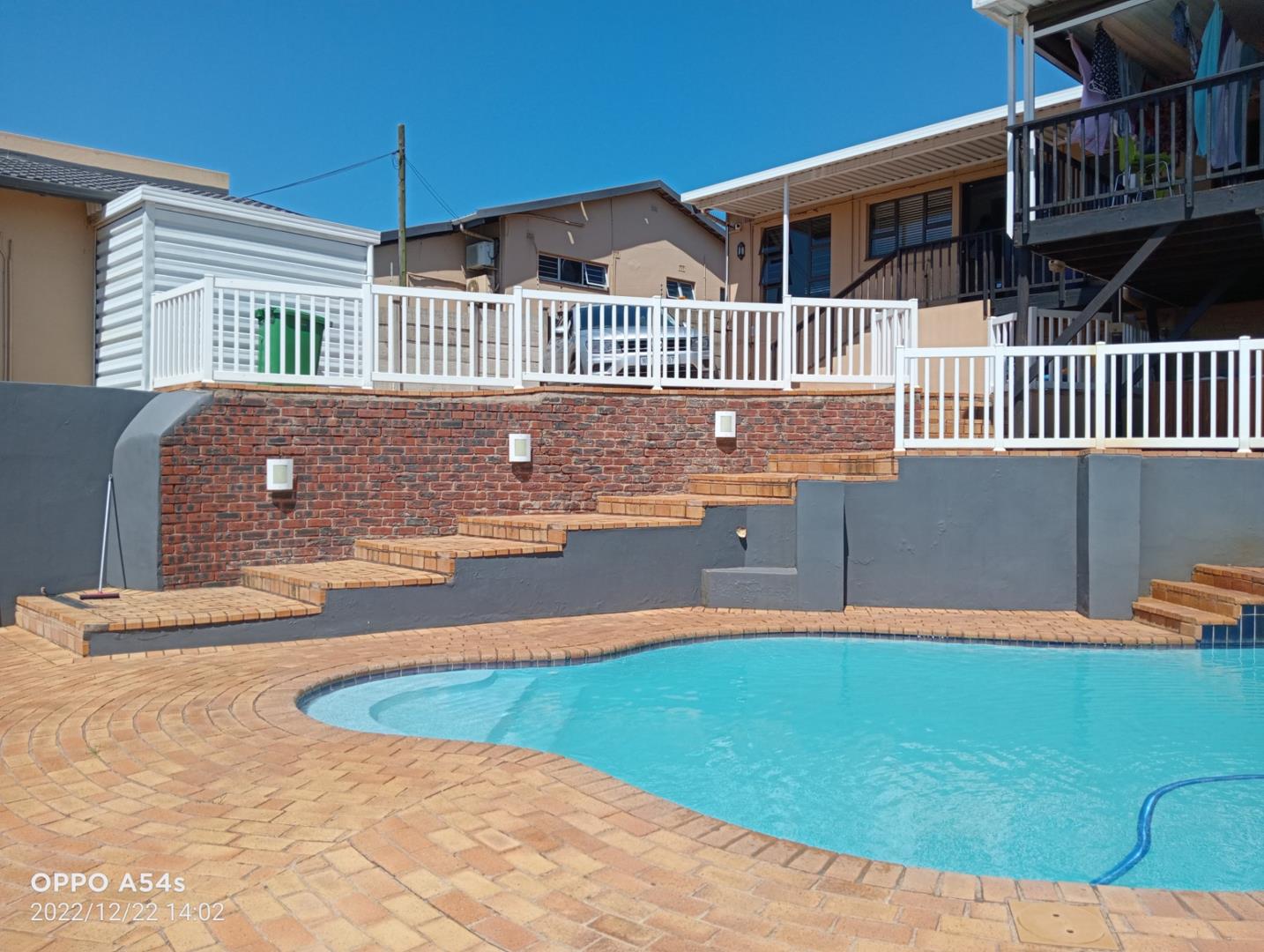 3 Bedroom House for sale in Ocean View - P24-112147098