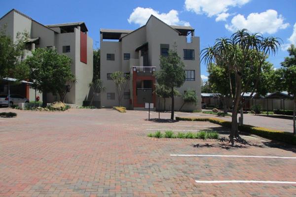 Pineslopes Property : Property and houses for sale in Pineslopes ...