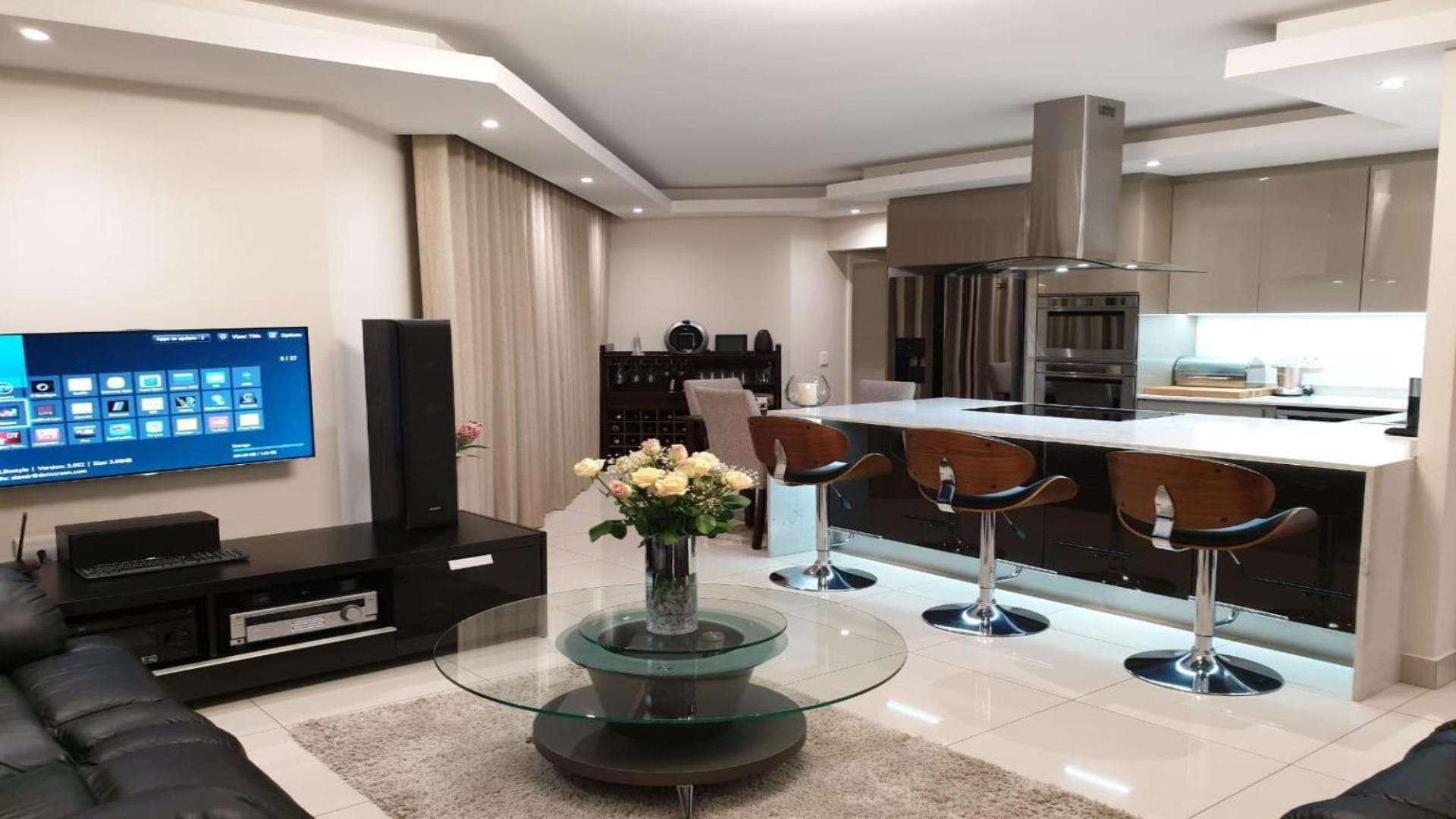 3 Bedroom Apartment / flat for sale in Umhlanga Ridge - P24-112311536