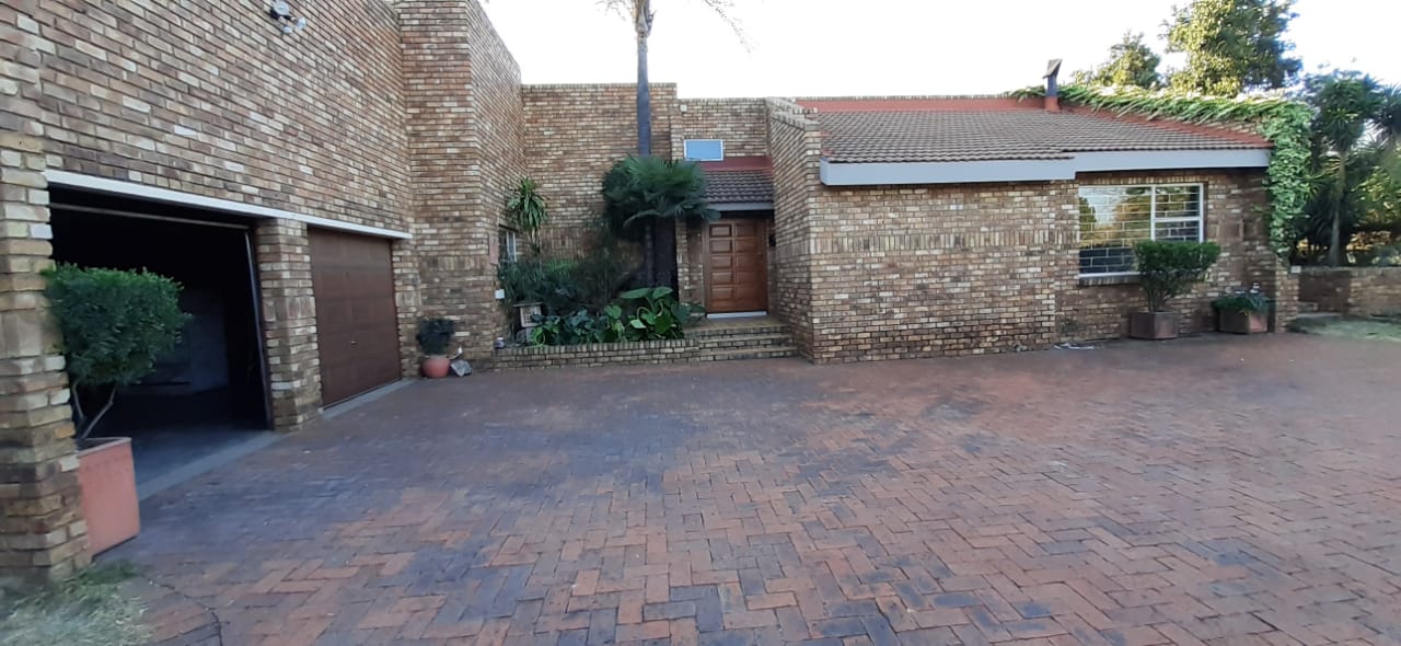 Farm for sale in Mnandi - P24-113868282