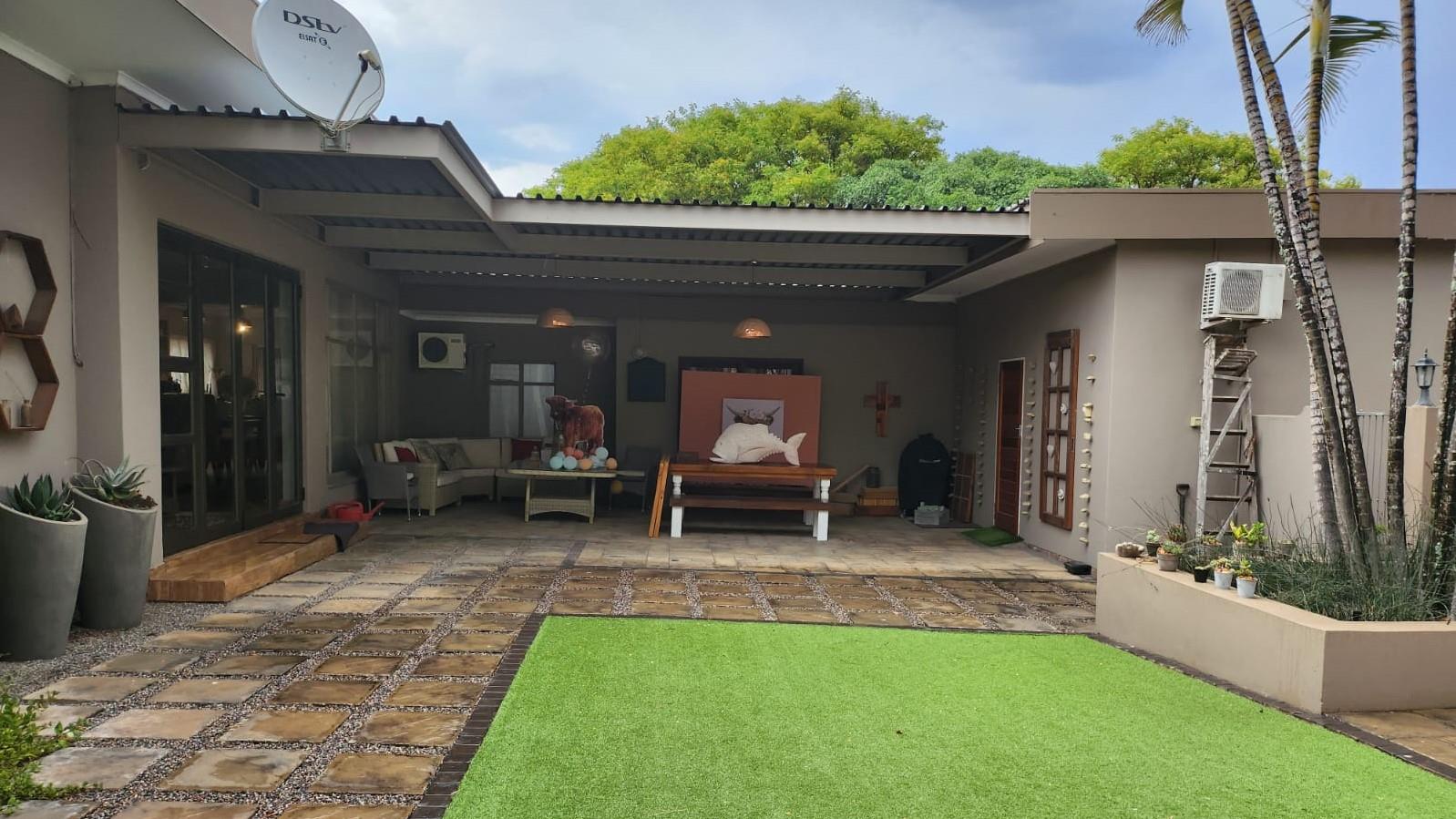 Bendor Property : Property and houses for sale in Bendor : Property24 ...