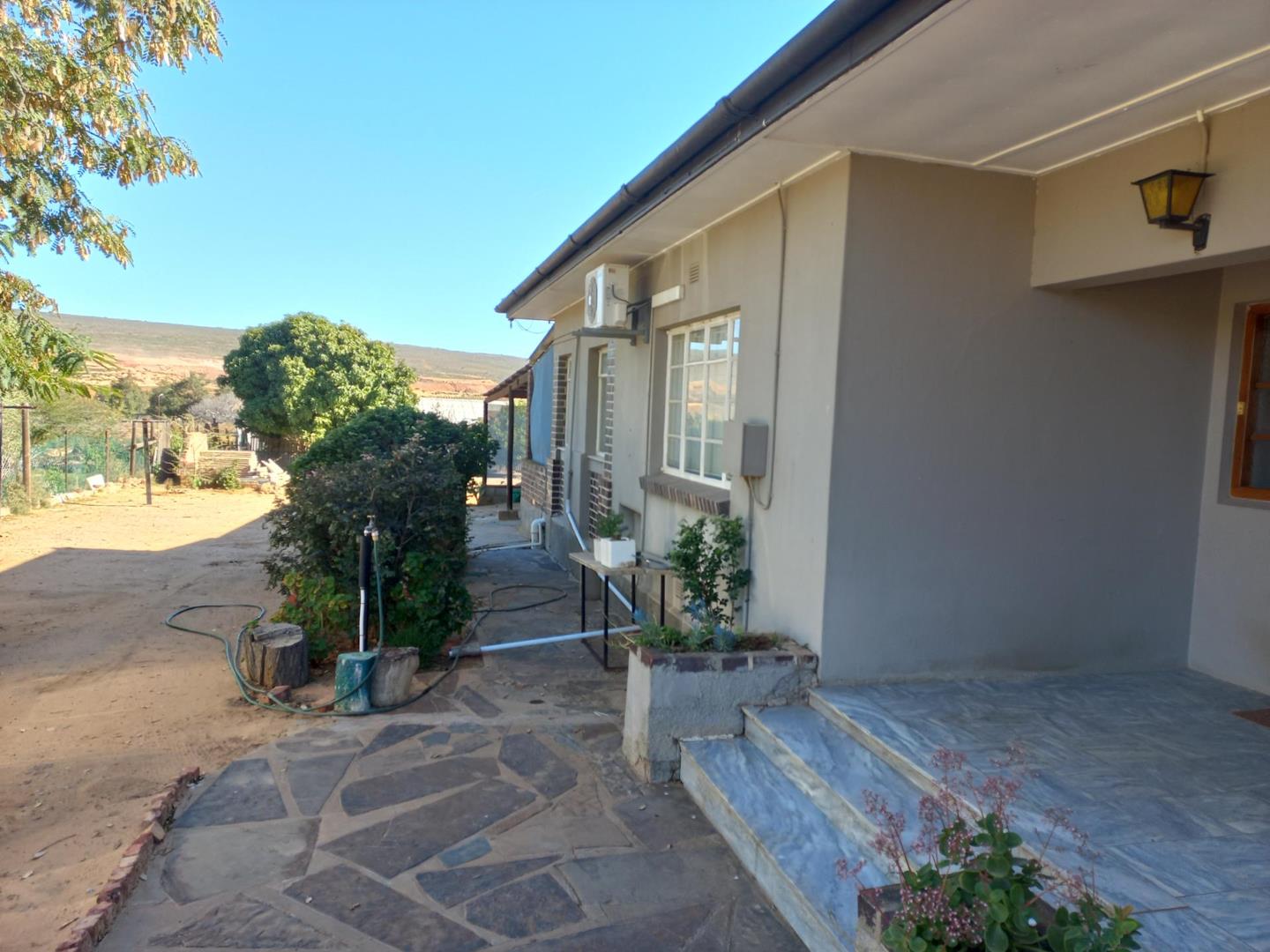 3 Bedroom House for sale in Klawer - P24-112360293