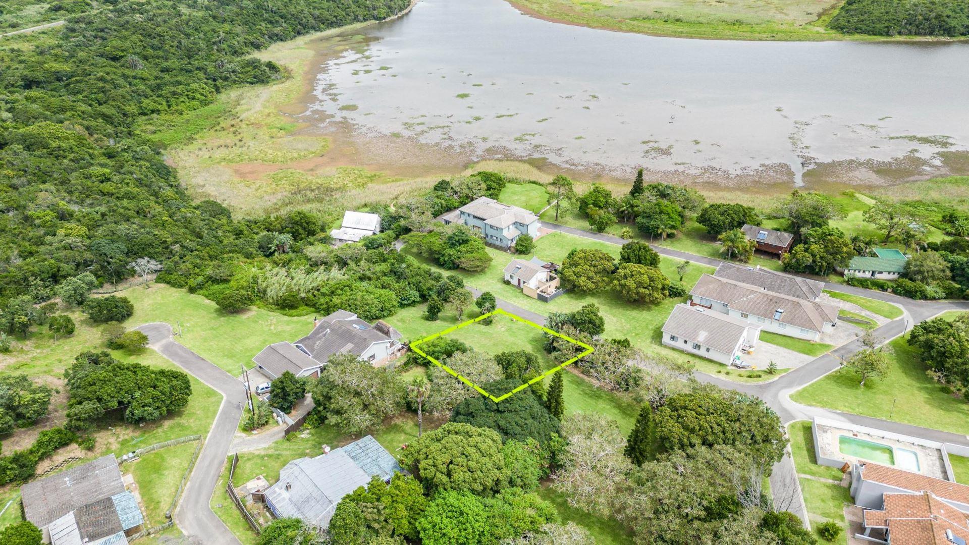 Vacant land / plot for sale in Beacon Bay - P24-112412717