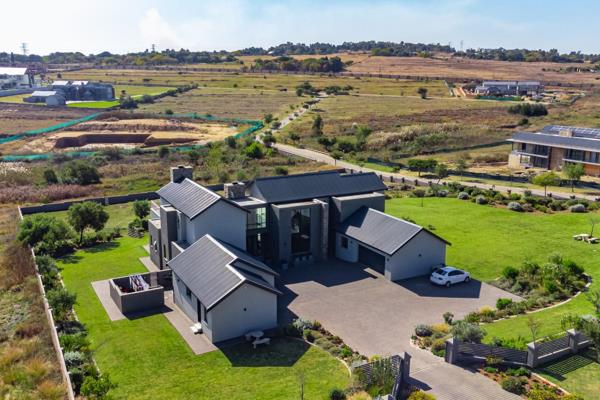 Blue Hills Equestrian Estate Property : Property and houses for sale in ...