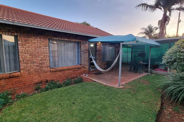 Pierre Van Ryneveld Property : Townhouses to rent in Pierre Van ...