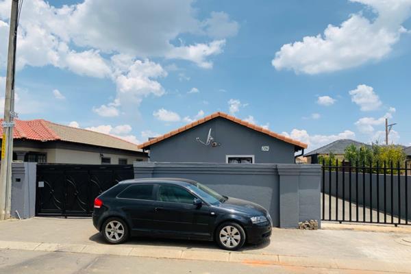 Windmill Park Property : Apartments / flats to rent in Windmill Park ...