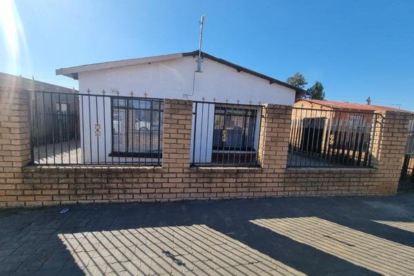 Jouberton Property : Houses for sale in Jouberton : Property24.com