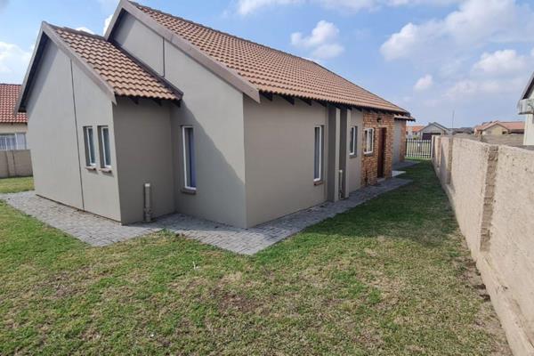 Property and houses for sale in Rustenburg : Rustenburg Property ...
