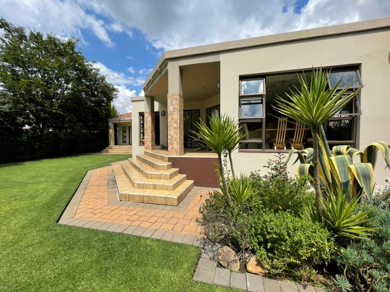 Property and houses for sale in Johannesburg : Johannesburg Property ...