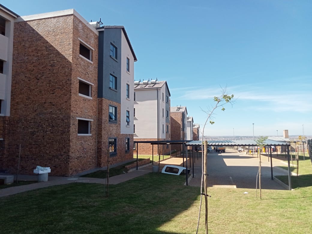 Clayville Property : Townhouses for sale in Clayville : Property24.com