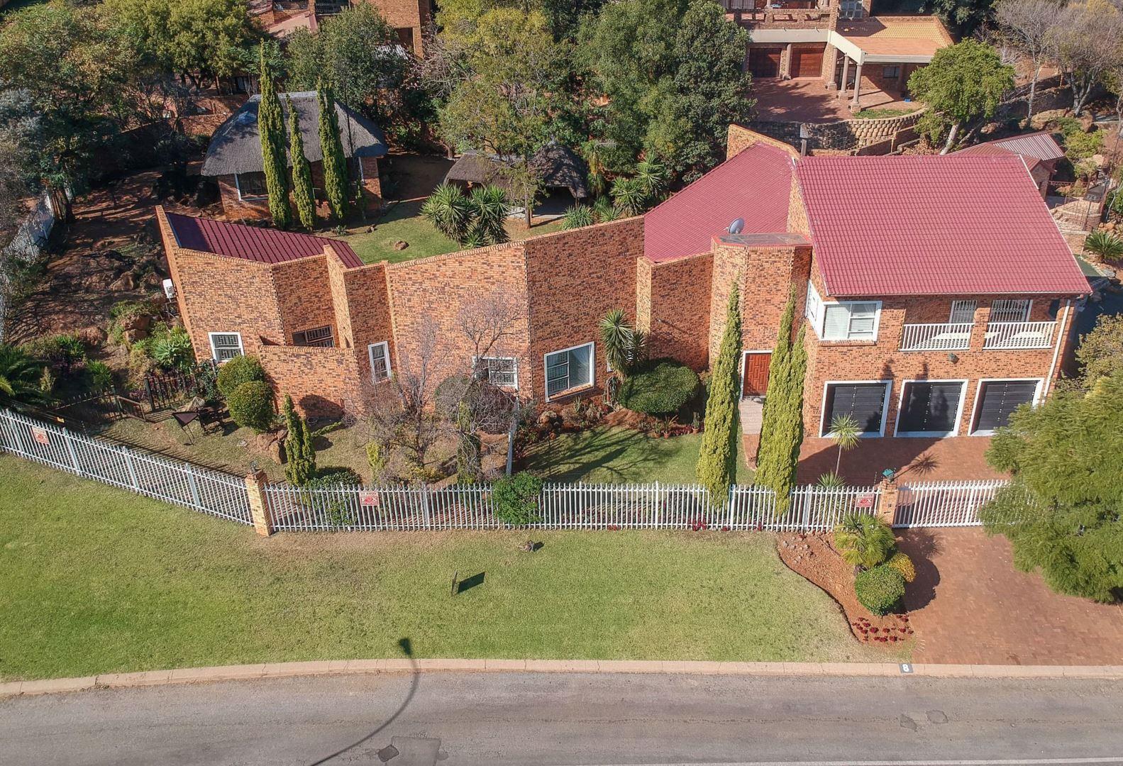 3 Bedroom House for sale in Glenvista - 2 Ursula Avenue - P24-112652716