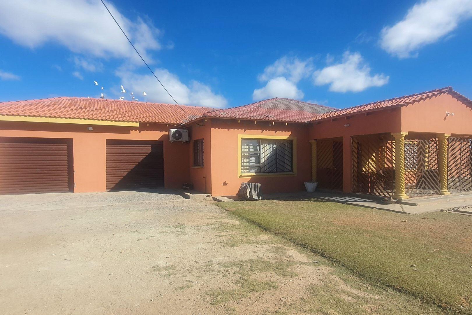 Delportshoop Property : Property and houses for sale in Delportshoop ...