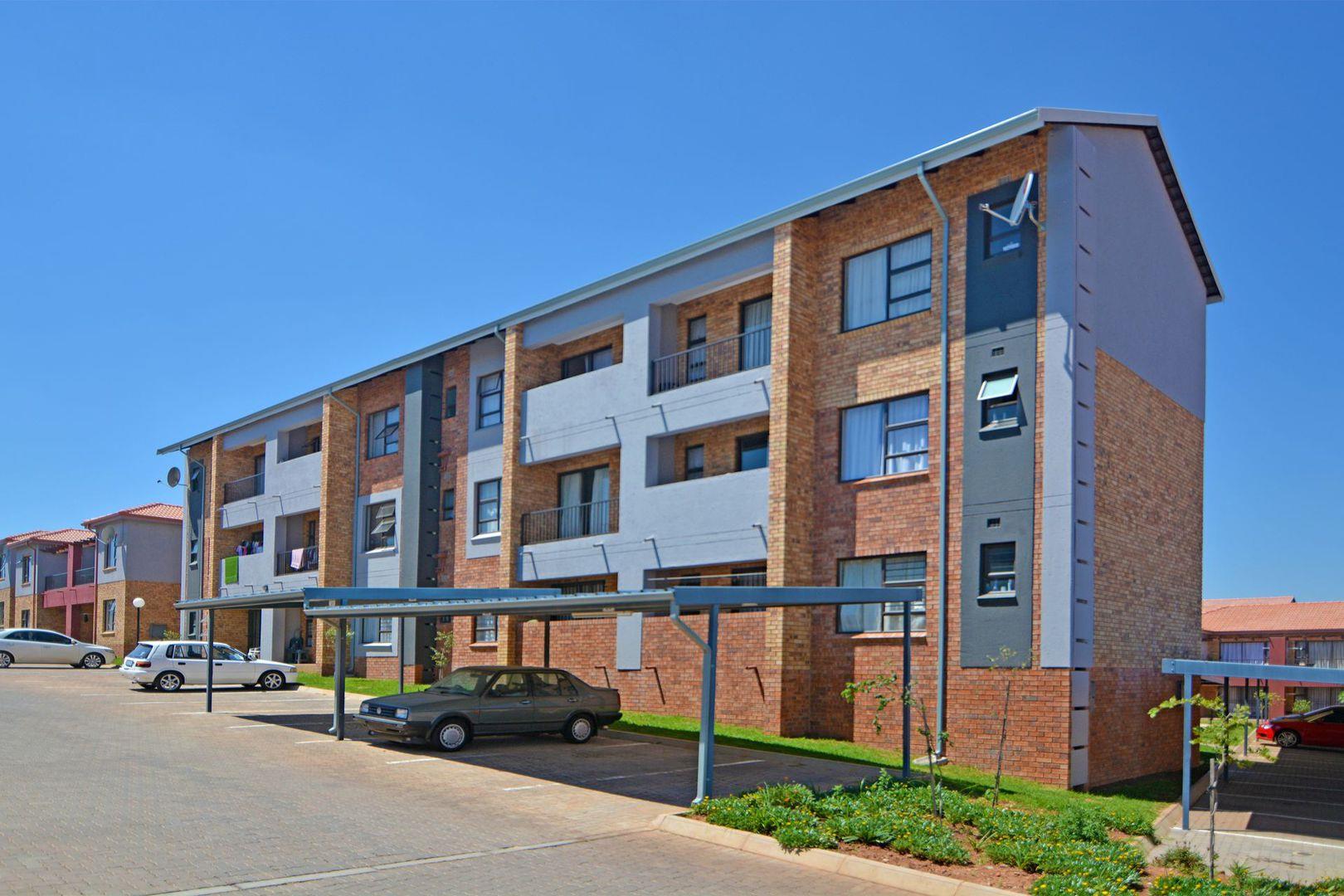 Apartments / flats to rent in Roodepoort : Roodepoort Property ...