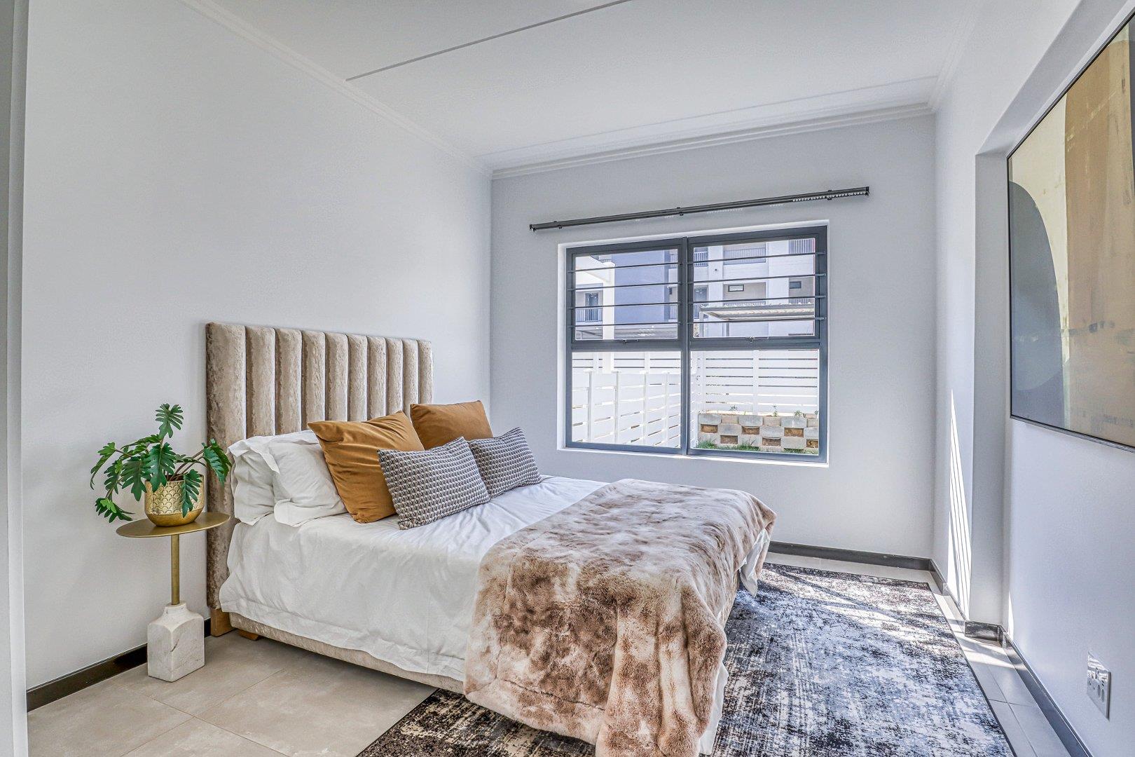 2 Bedroom Apartment / flat for sale in Chartwell - Type C2 *49 Tocara ...