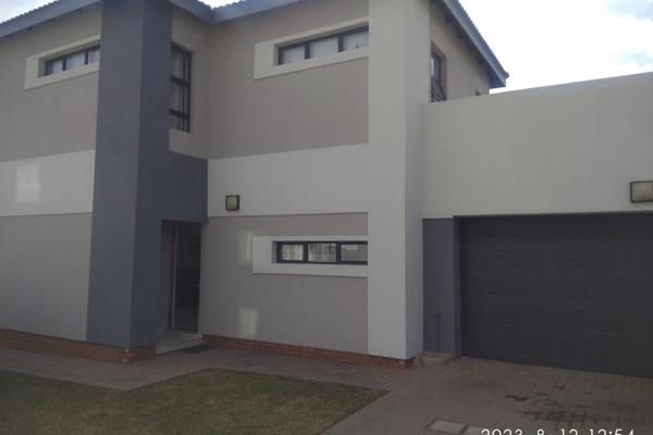 Thatchfield Estate Property : Property and houses for sale in ...