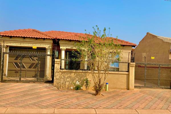 Mahube Valley Property : Property and houses for sale in Mahube Valley ...