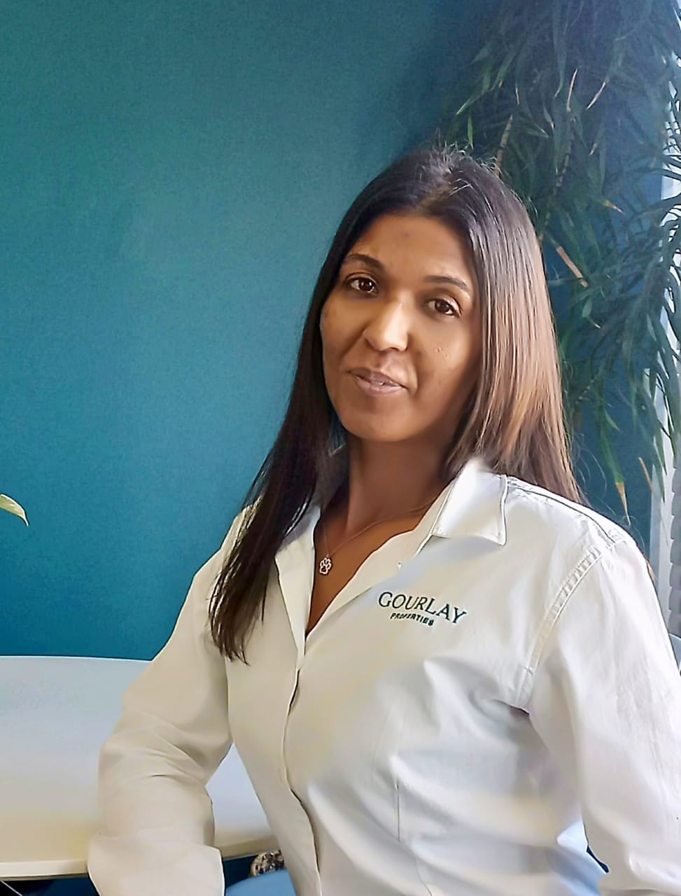Agent profile for Narisha Ramchunder