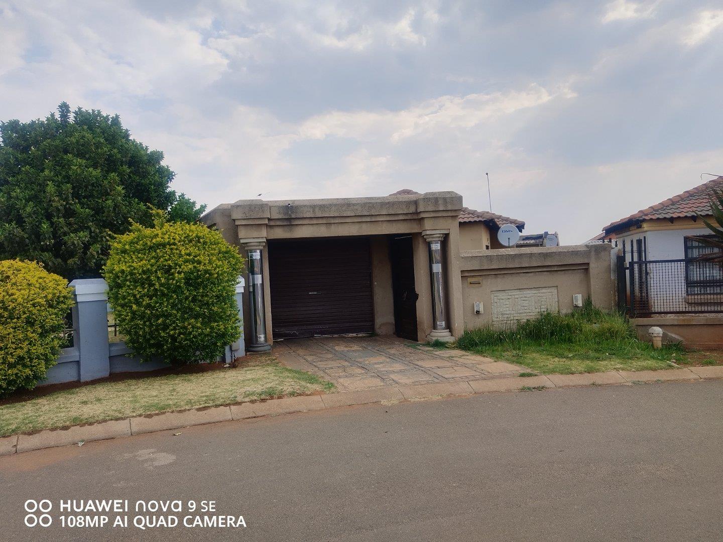 Dawn Park Property : Property and houses for sale in Dawn Park ...