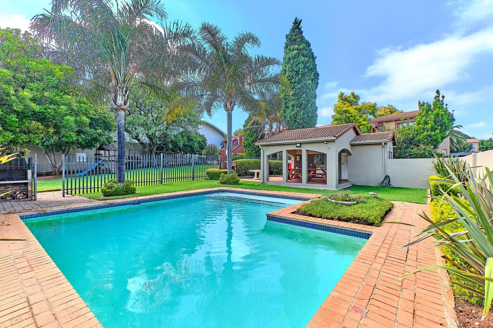 Robindale Property : Property and houses to rent in Robindale ...