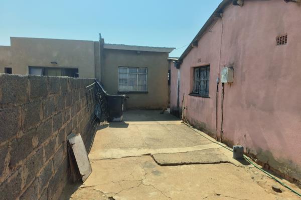 Property and houses for sale in Soweto : Soweto Property : Property24 ...