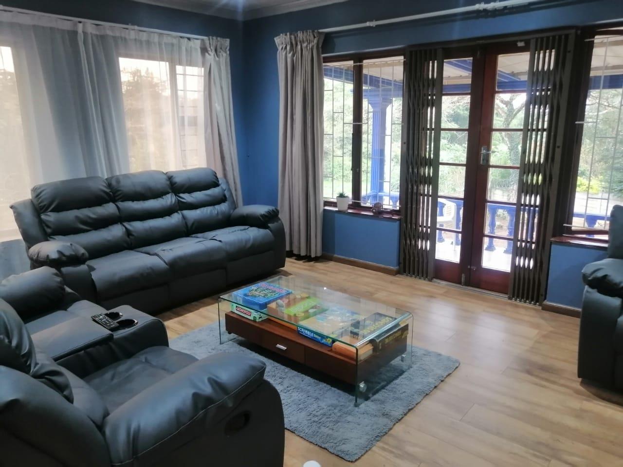 3 Bedroom House for sale in Hayfields - P24-113665792