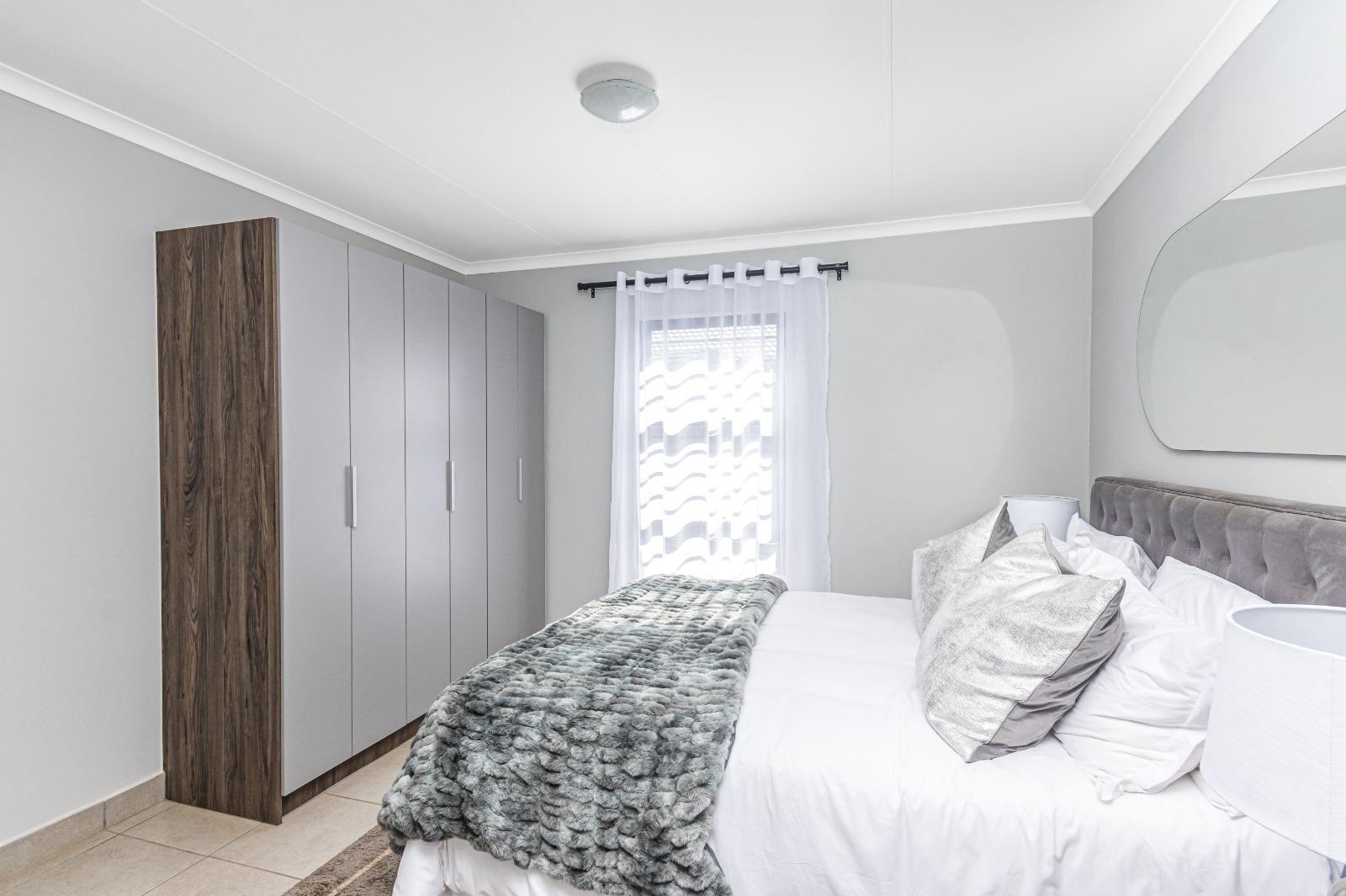 Castleview Property : Houses for sale in Castleview : Property24.com