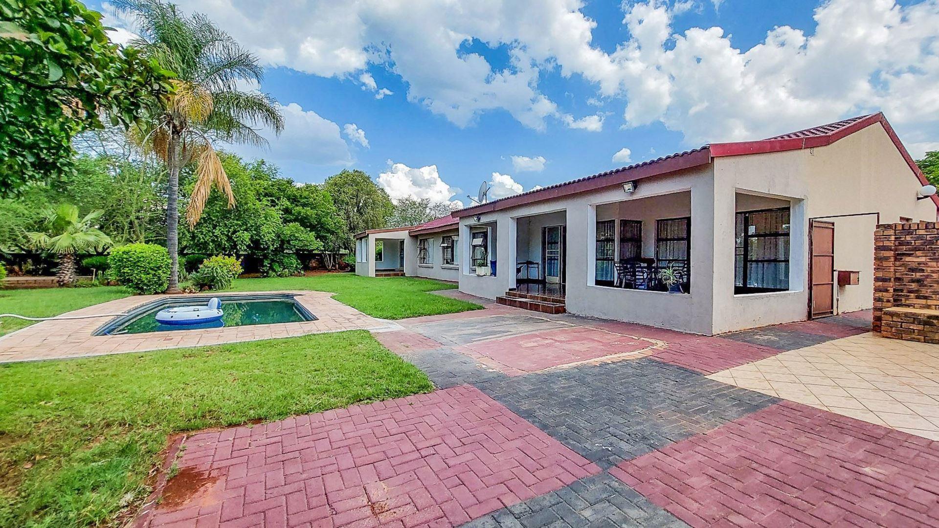 Property and houses for sale in Mooinooi : Mooinooi Property ...