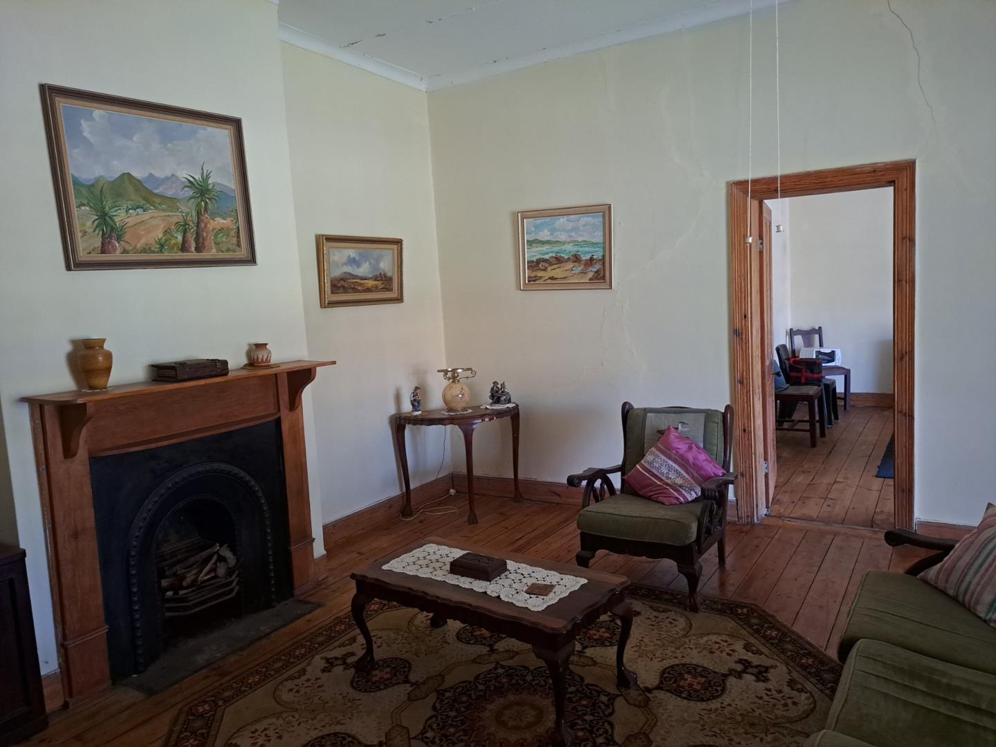 3 Bedroom House for sale in Verkeerdevlei - P24-113960130