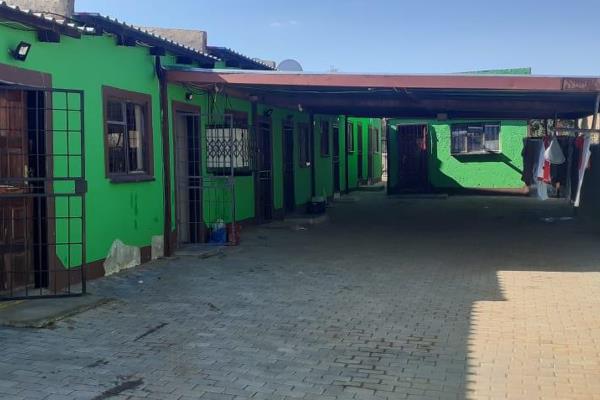 Botshabelo, Bloemfontein Property : Property and houses to rent in ...